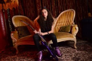 Interview | Teenager Helena Harris rocks the 80s - HeadBangers Lifestyle