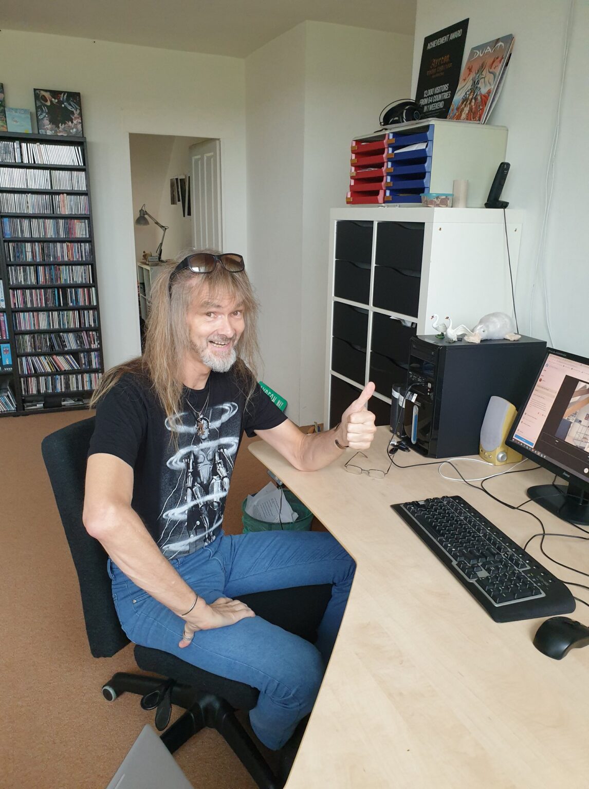 Flash News | Ayreon '01011001 - Live Beneath The Waves' - HeadBangers Lifestyle